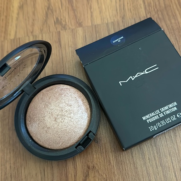MAC Cosmetics | Makeup | Brand New And Untouched Mac Mineral ...
